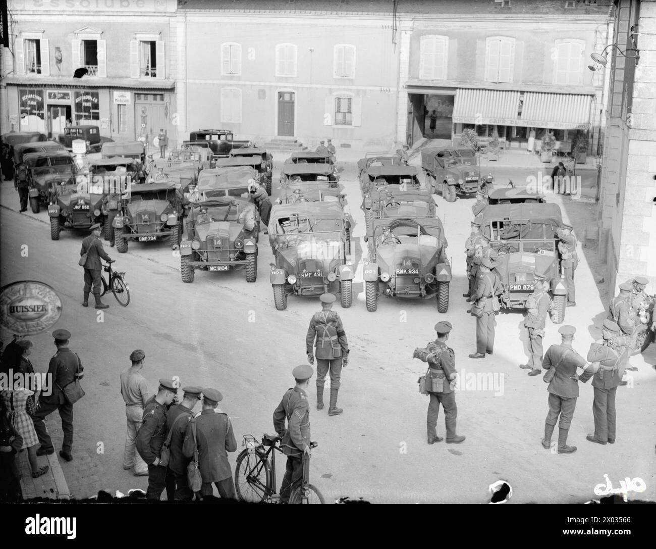THE BRITISH ARMY IN FRANCE 1939 - Motor transport of 2nd Battalion ...