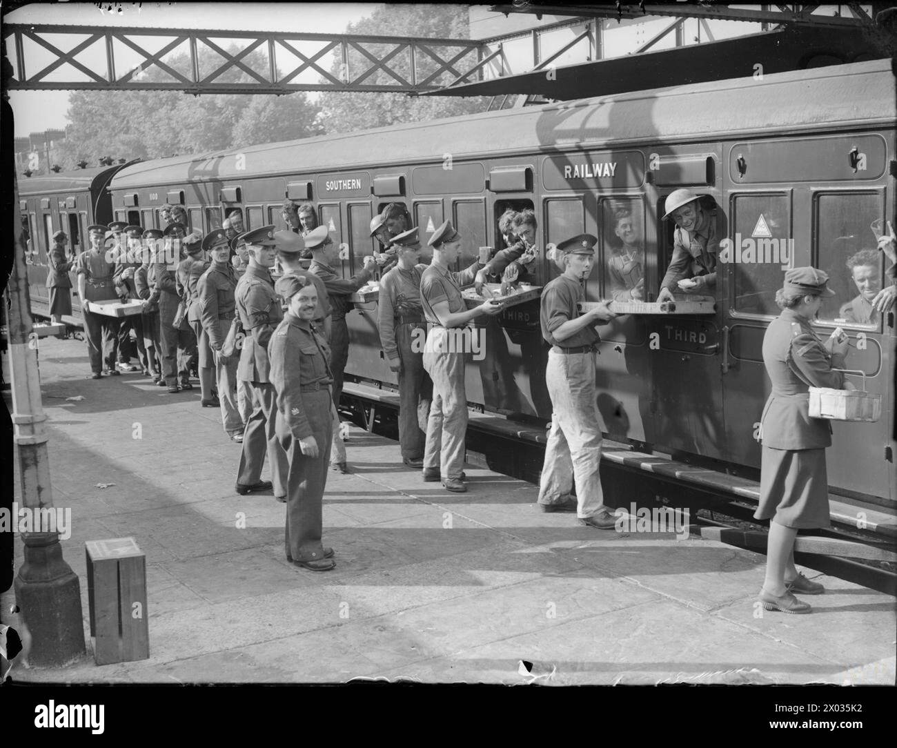THE BRITISH ARMY IN THE UK: EVACUATION FROM DUNKIRK, MAY-JUNE 1940 ...