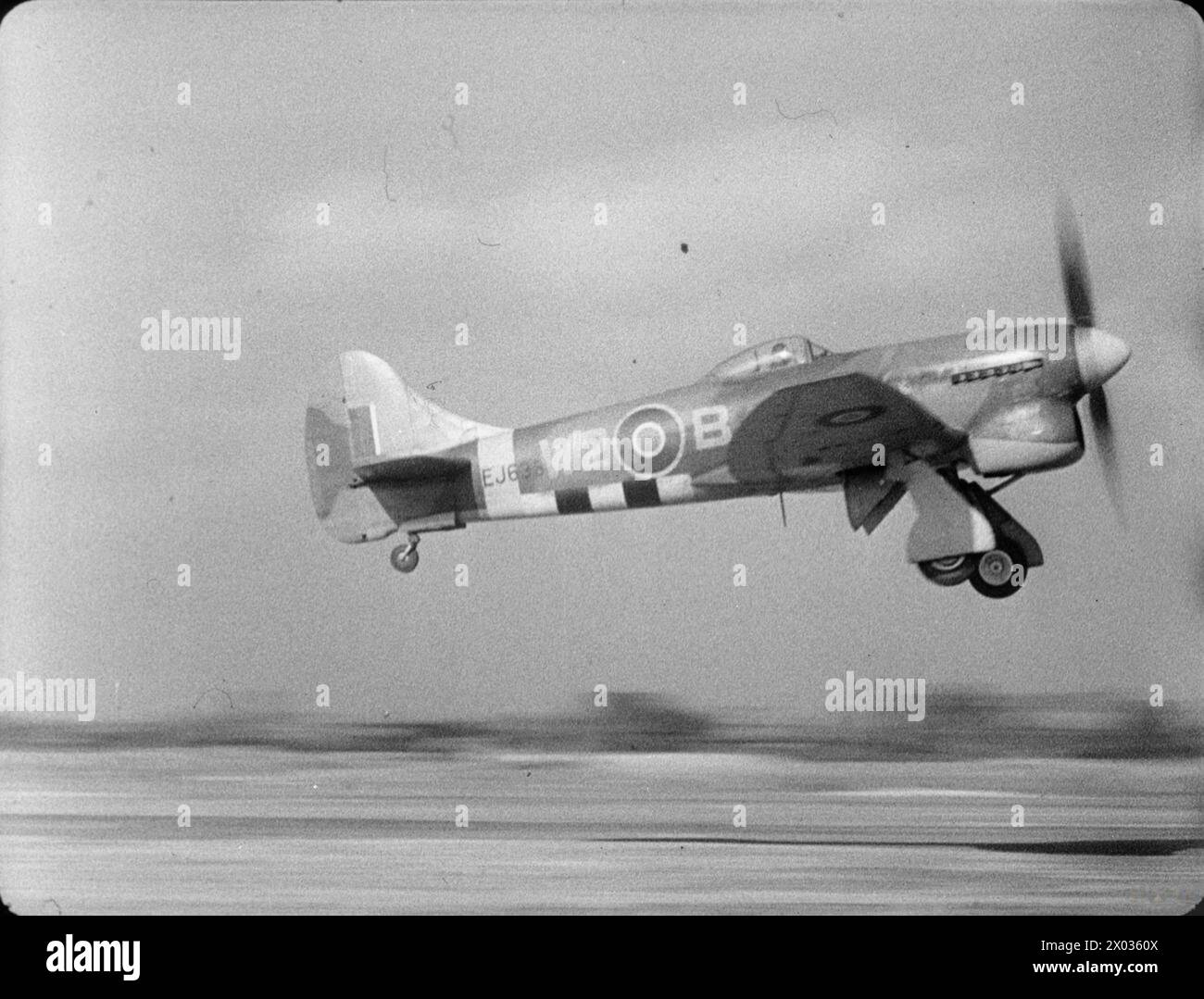 ROYAL AIR FORCE: 2ND TACTICAL AIR FORCE, 1943-1945. - Hawker Tempest ...