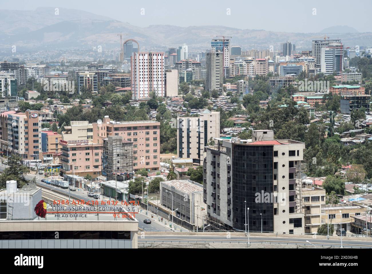 CBM Pressereise nach Äthiopien Stadtansicht von Addis Abeba, die ...