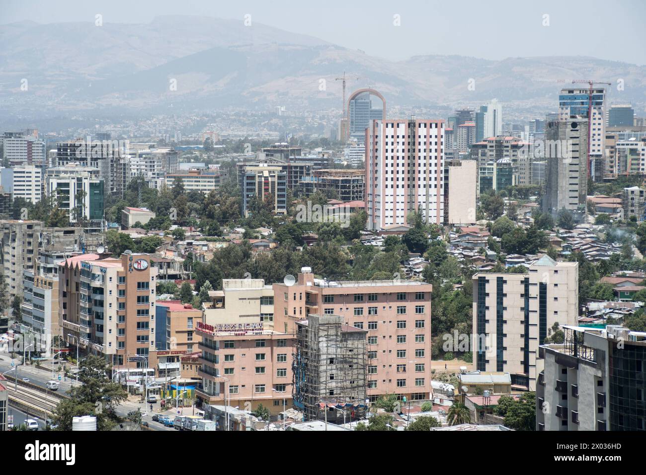 CBM Pressereise nach Äthiopien Stadtansicht von Addis Abeba, die ...