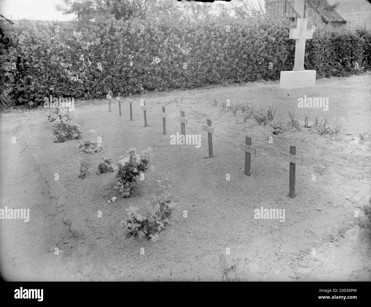 MARINE COMMANDO CEMETERY IN FRANCE. 10 JULY 1944, THE 48TH ROYAL MARINE ...