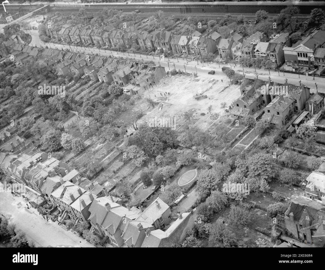 V2 rocket london 1945 hi-res stock photography and images - Alamy