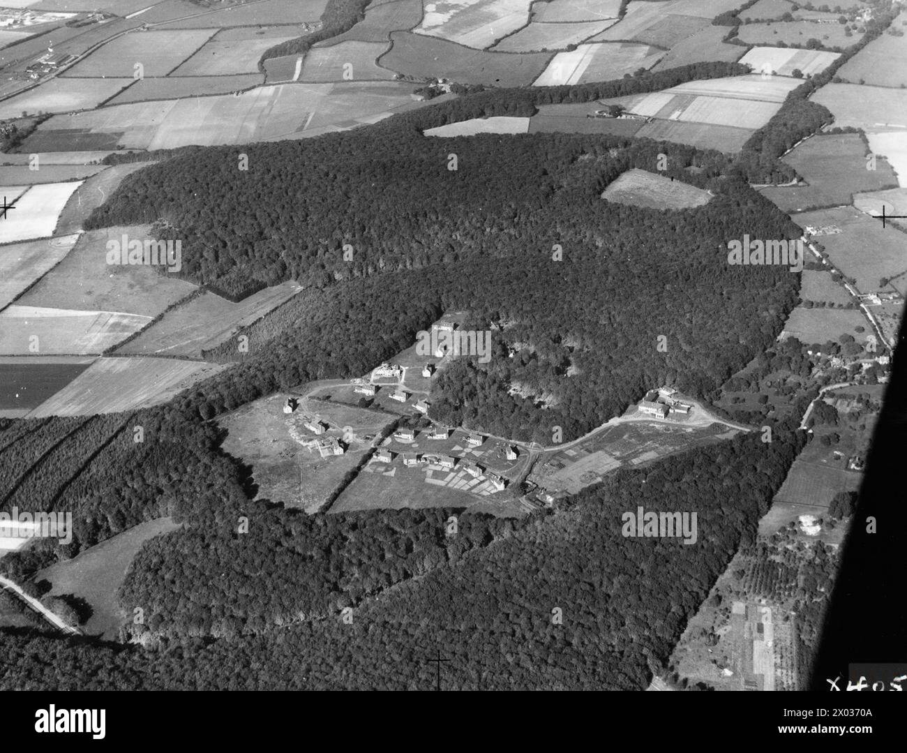 THE ROYAL AIR FORCE: AERIAL VIEWS IN THE UK 1941 - 1942GSA 349/105 ...