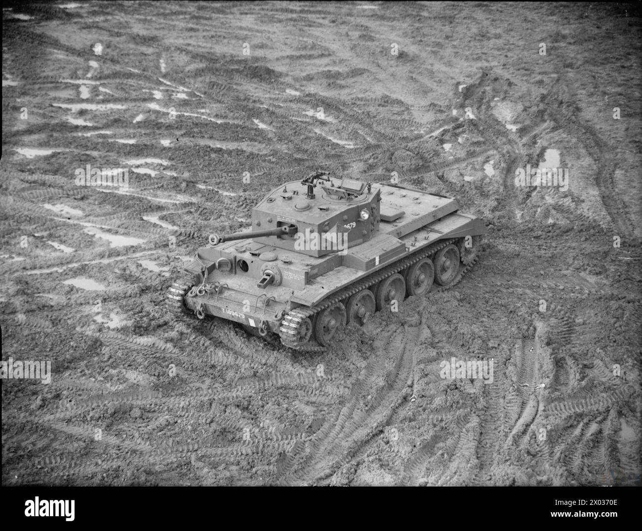 Cromwell cruiser tank hi-res stock photography and images - Alamy