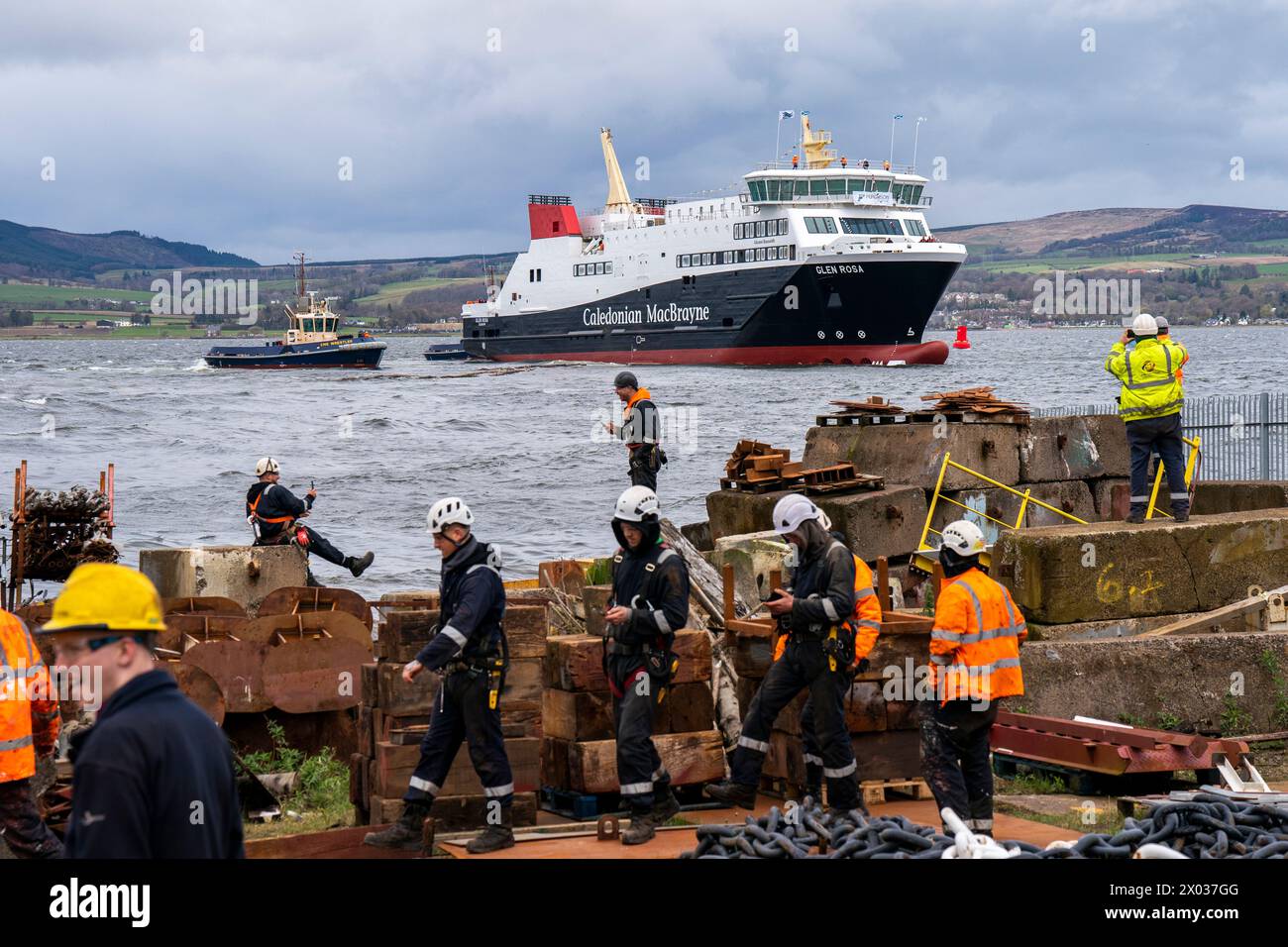 MV Glen Rosa is launched at Ferguson Marine Port Glasgow shipyard ...