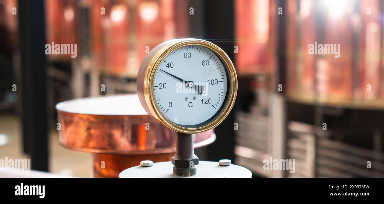 Temperature gauge in craft brewery fermentation area Stock Photo - Alamy