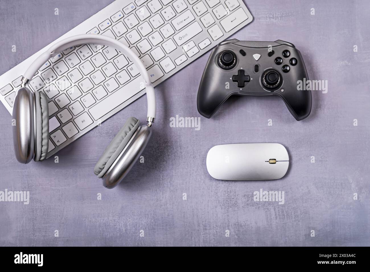 PC keyboard, accessories for playing video games with a gamepad Stock ...