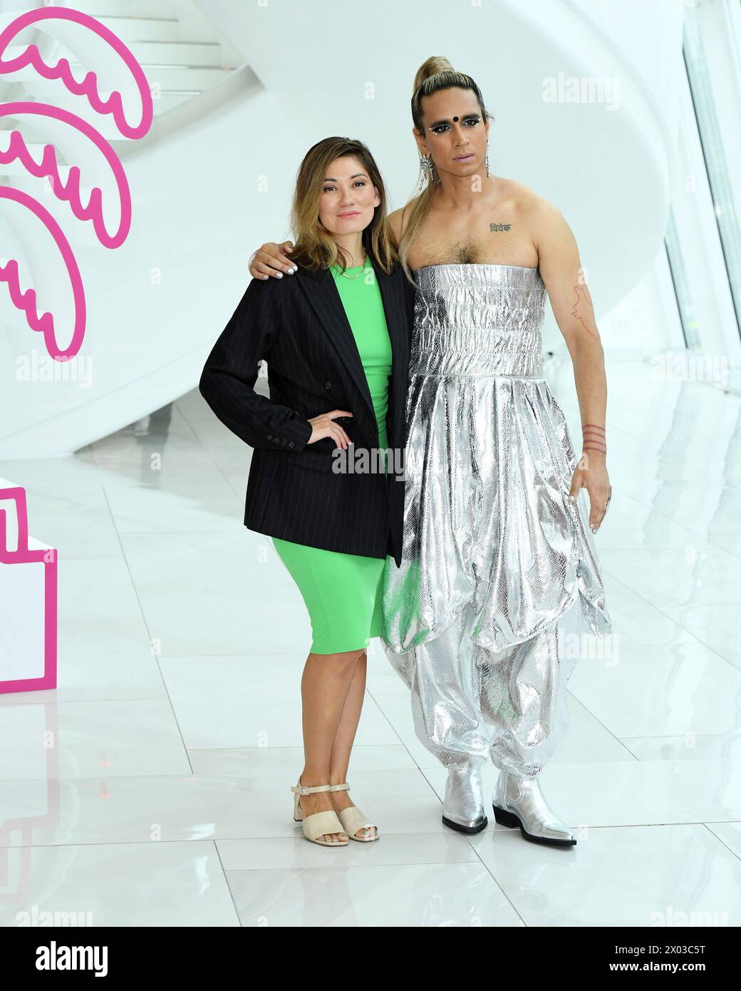 Vanessa matsui hi-res stock photography and images - Alamy