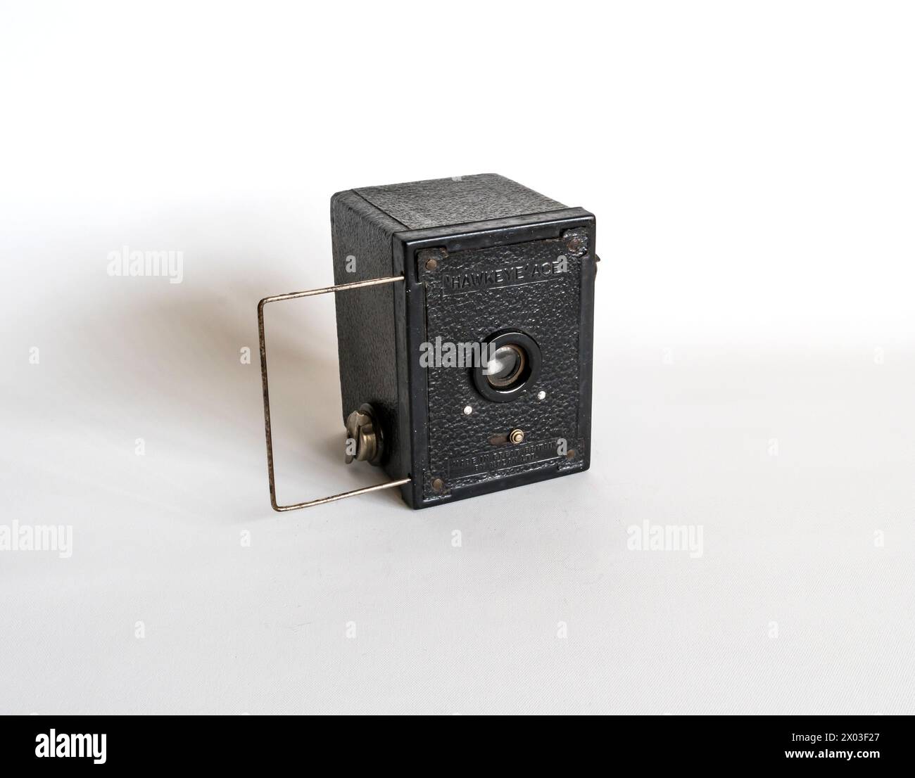 Kodak Hawkeye Ace small box camera Stock Photo - Alamy
