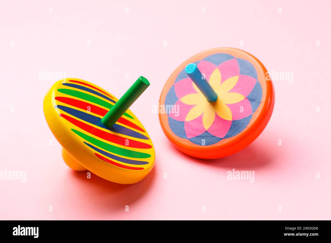 Children playing spinning tops hi-res stock photography and images - Alamy