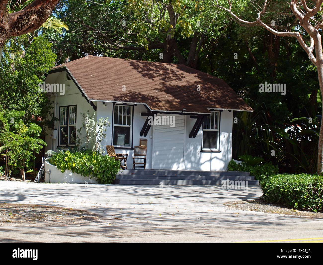 Coconut house hi-res stock photography and images - Alamy
