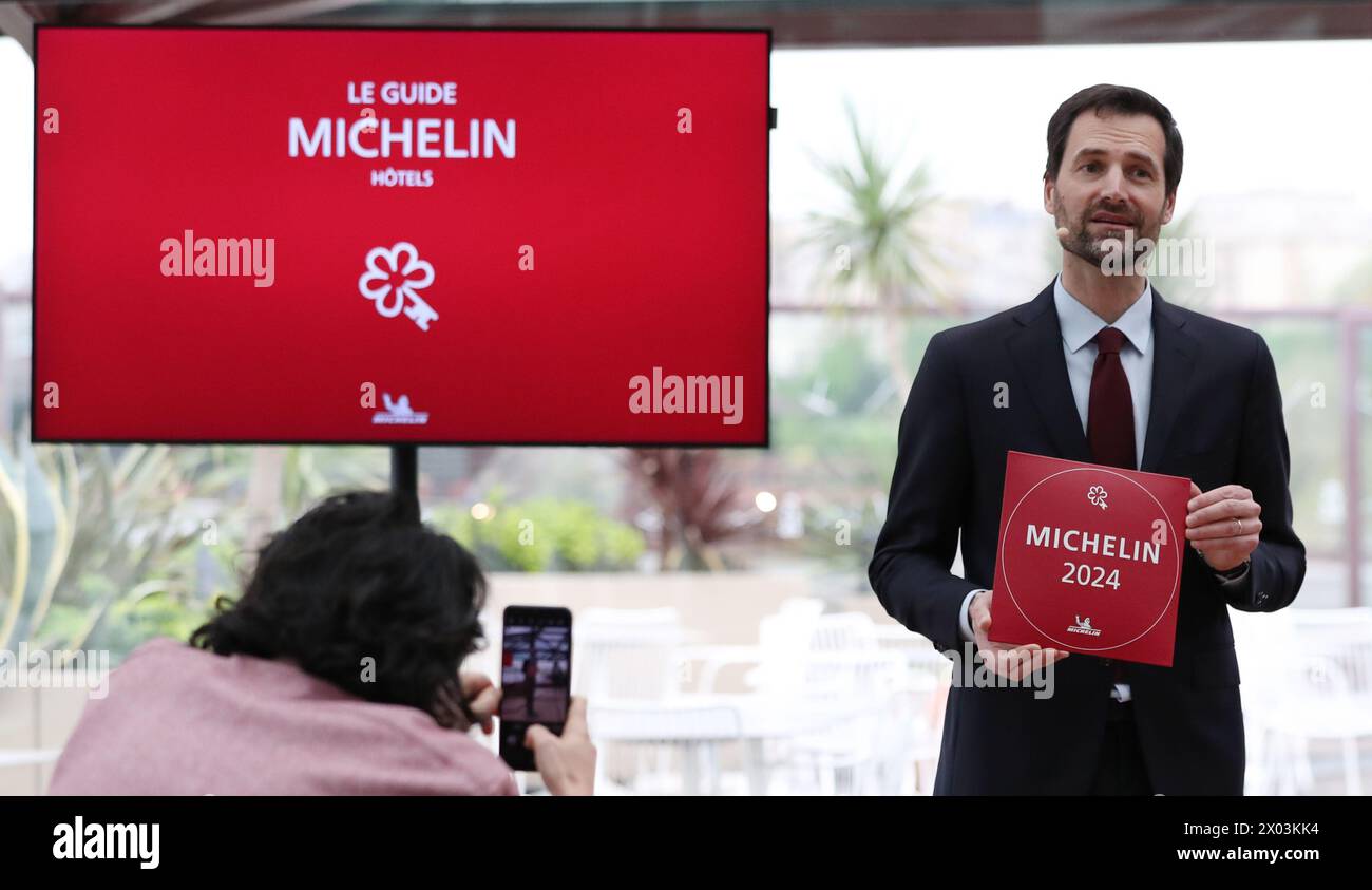 Michelin key hi-res stock photography and images - Alamy