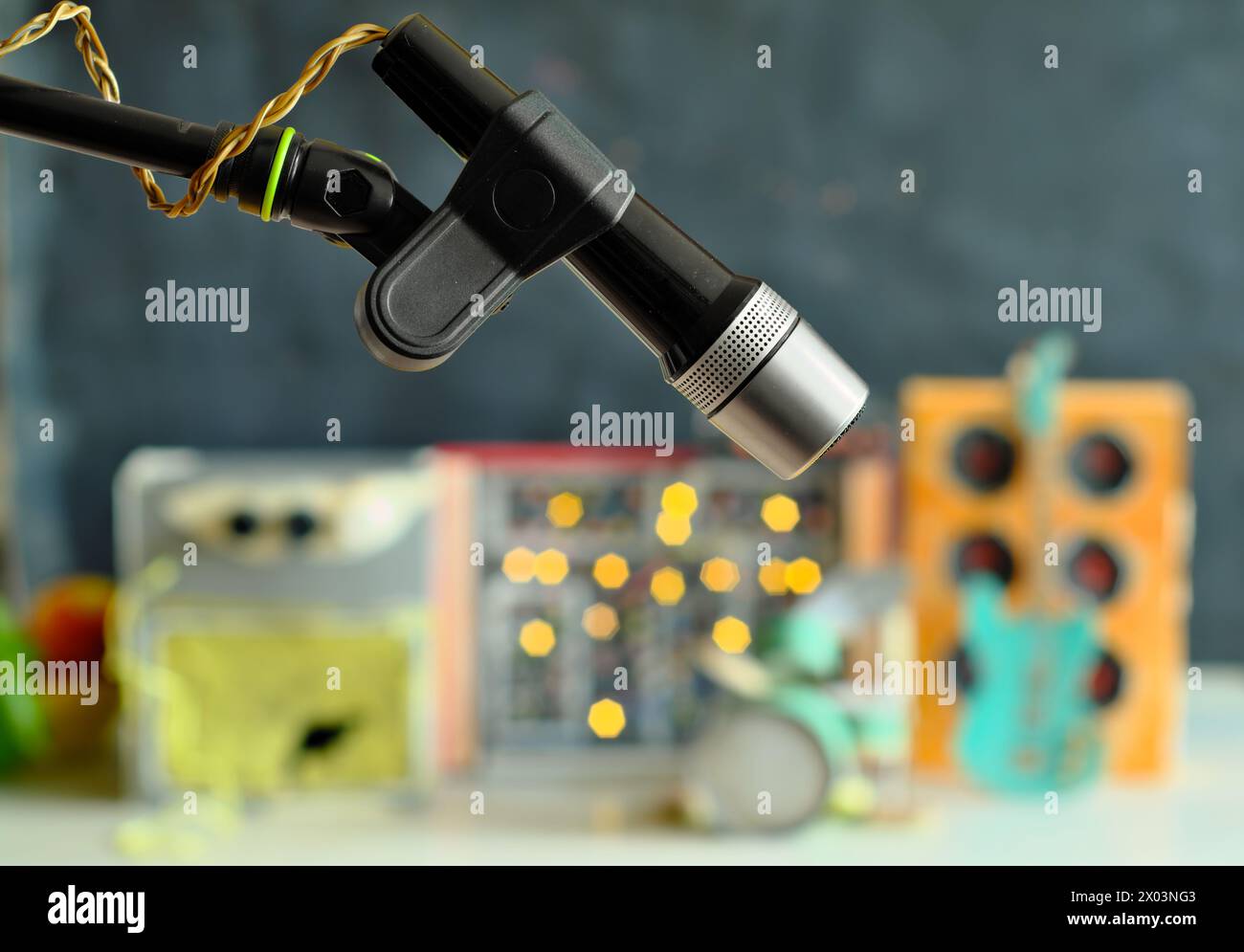 Model drum kit hi-res stock photography and images - Alamy