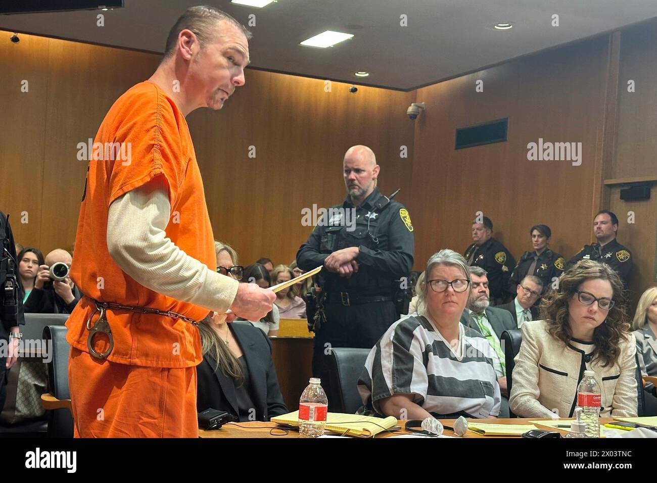 Defendant James Crumbley speaks before his sentencing for involuntary ...