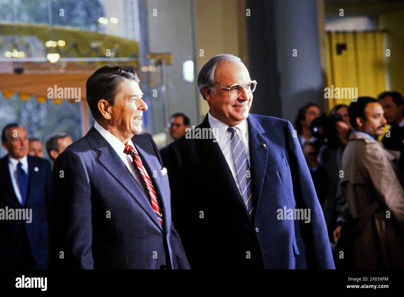 Ronald Reagan und Helmut Kohl Archiv Foto Ronald Reagan und Helmut Kohl ...