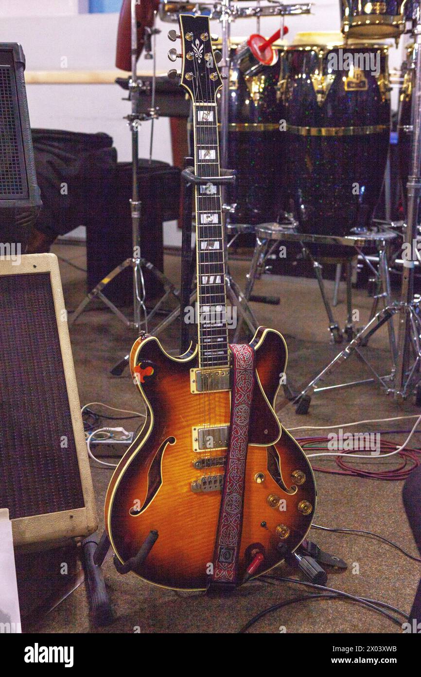 musical instruments, drums, bells, guitar, orchestra Stock Photo - Alamy