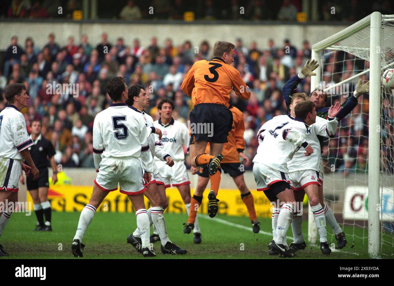 Wolverhampton Wanderers v Bolton Wanderers at Molineux 14/5/1995 PLAY ...