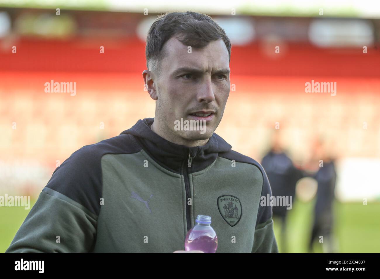 Josh Earl of Barnsley during the Sky Bet League 1 match Stevenage vs ...