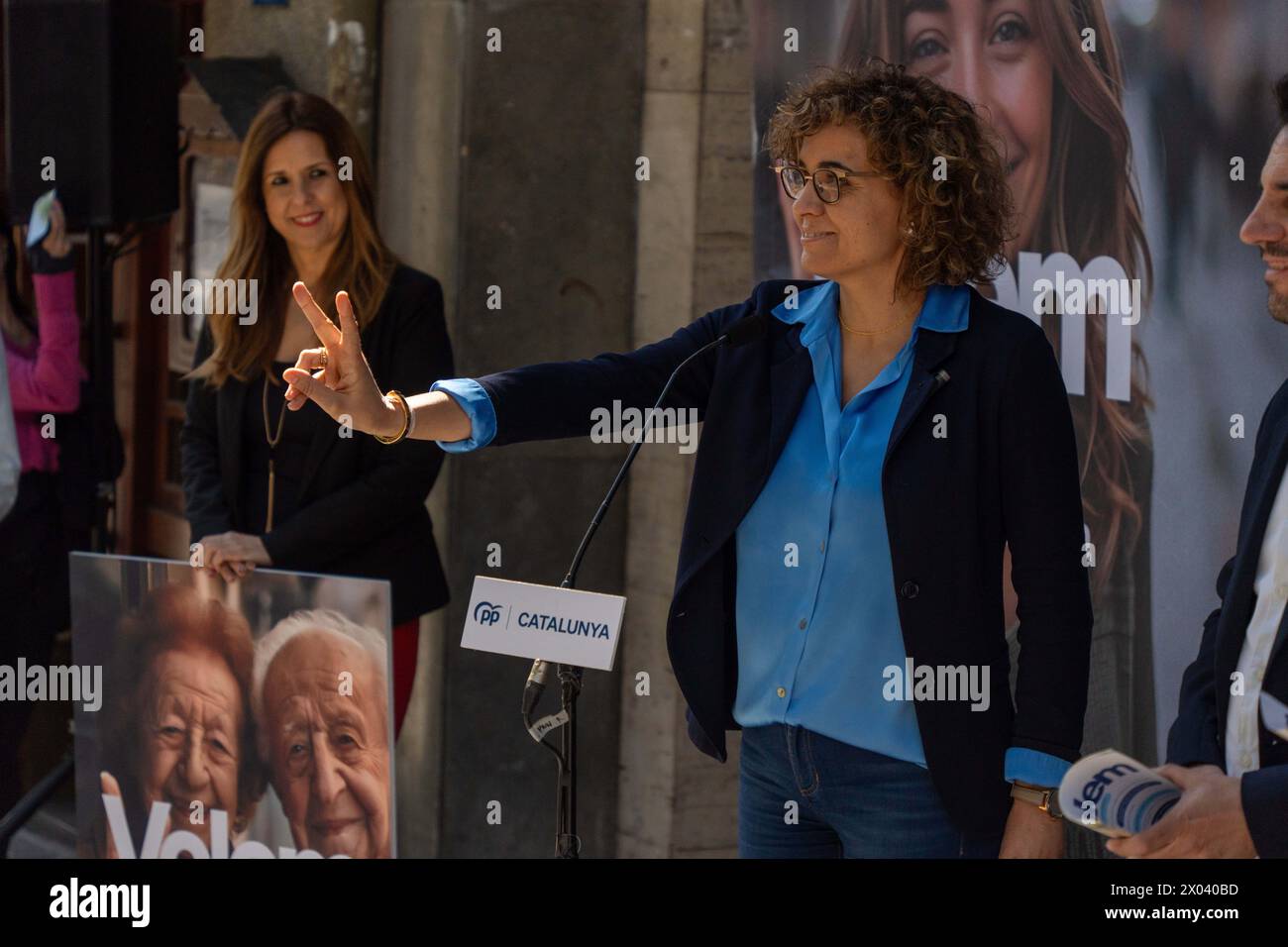 The Catalan PP presents its campaign poster and slogan with the message ...