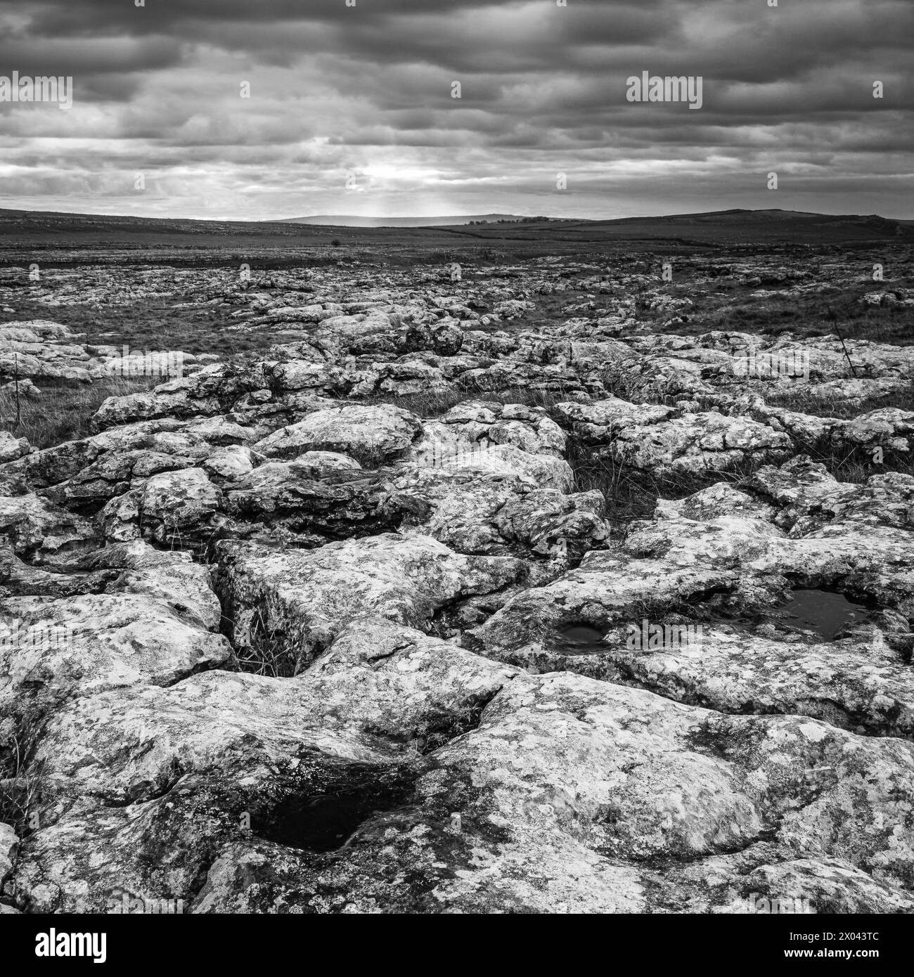 Limestone pavement near Malham, Yorkshire Dales, England Stock Photo ...