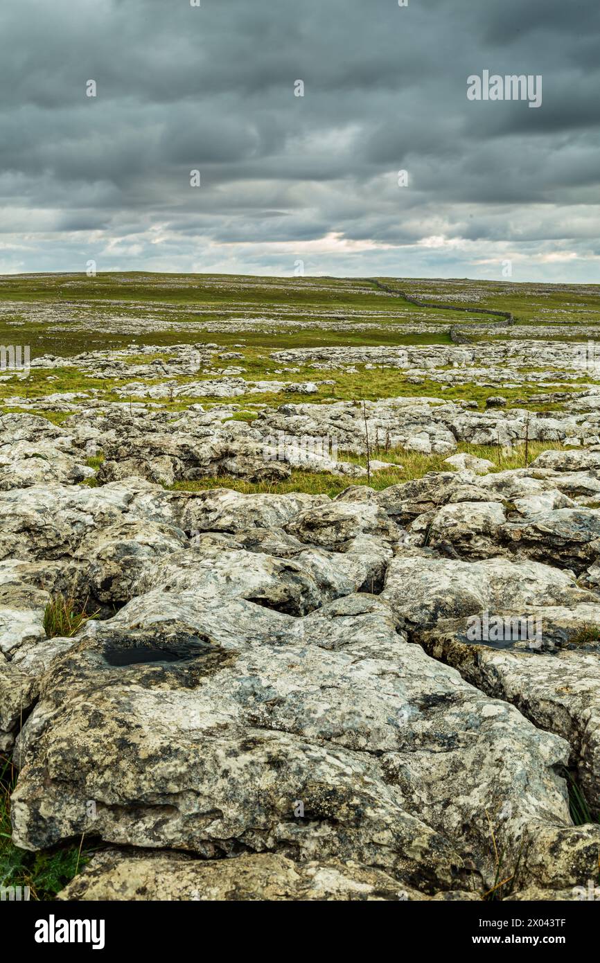 Limestone pavement near Malham, Yorkshire Dales, England Stock Photo ...