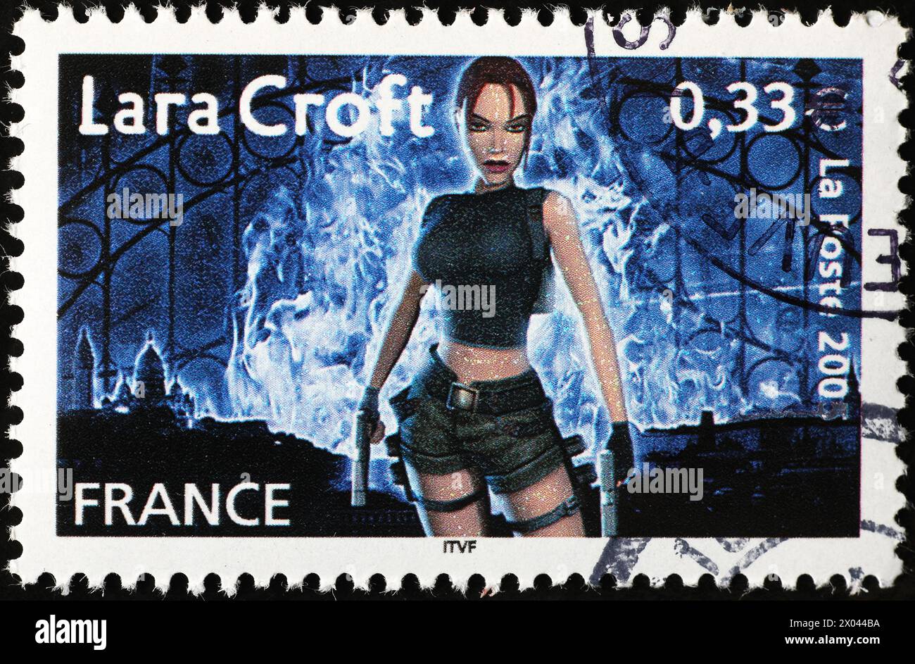 Lara croft tomb raider hi-res stock photography and images - Alamy