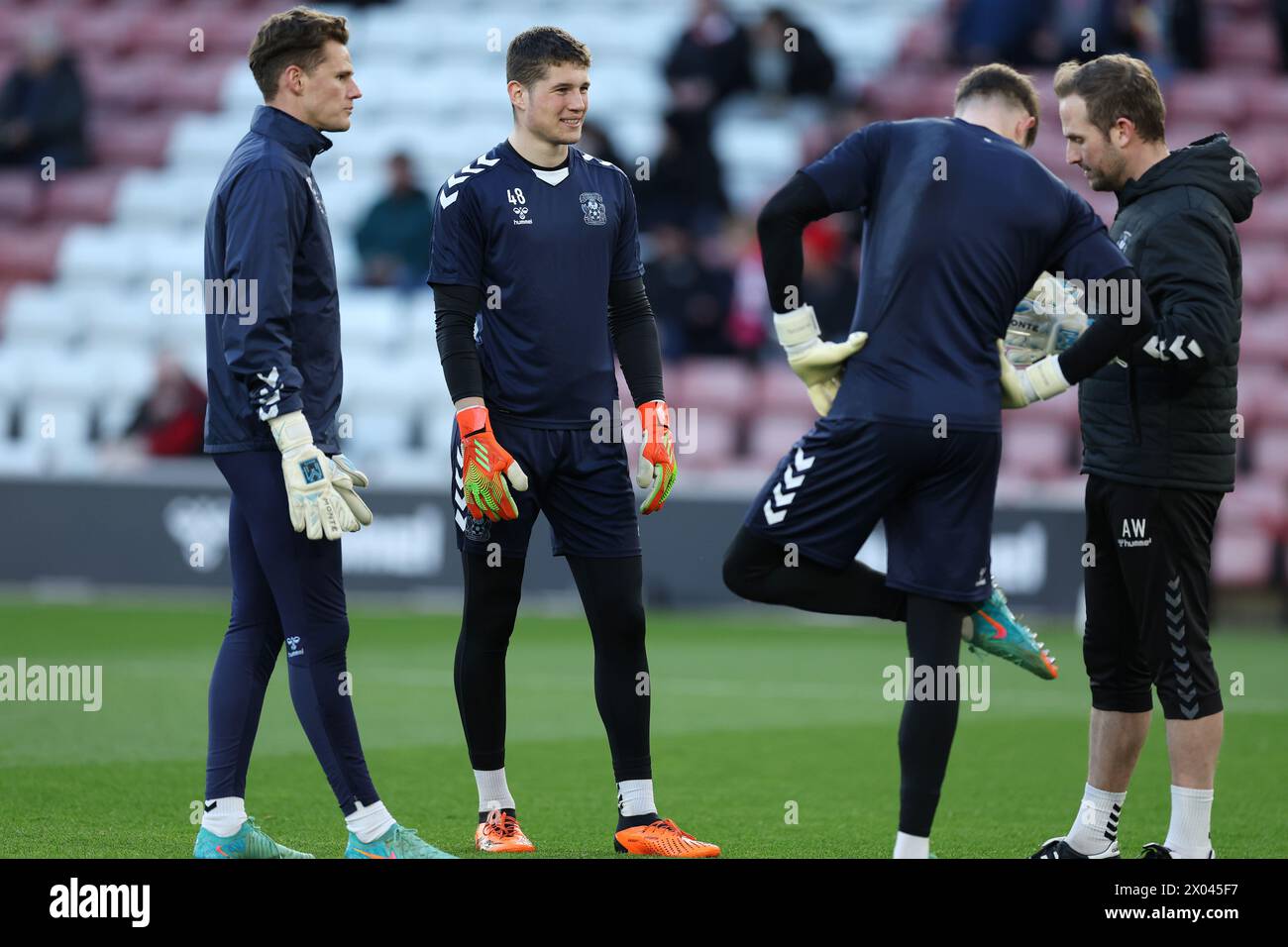 Luke bell coventry city hi-res stock photography and images - Alamy