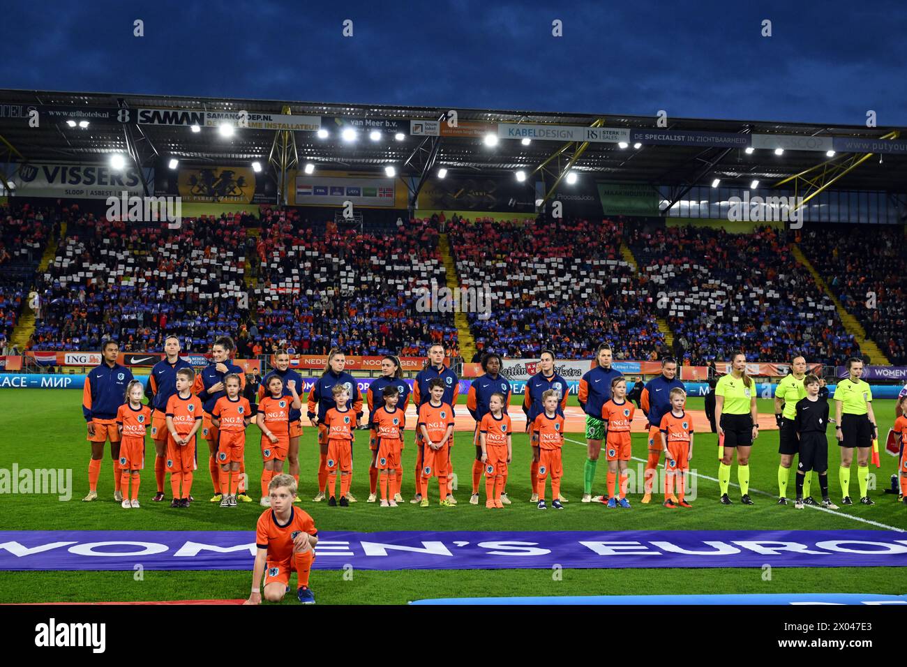 BREDA - Line-up Holland during the European Championship qualifying ...