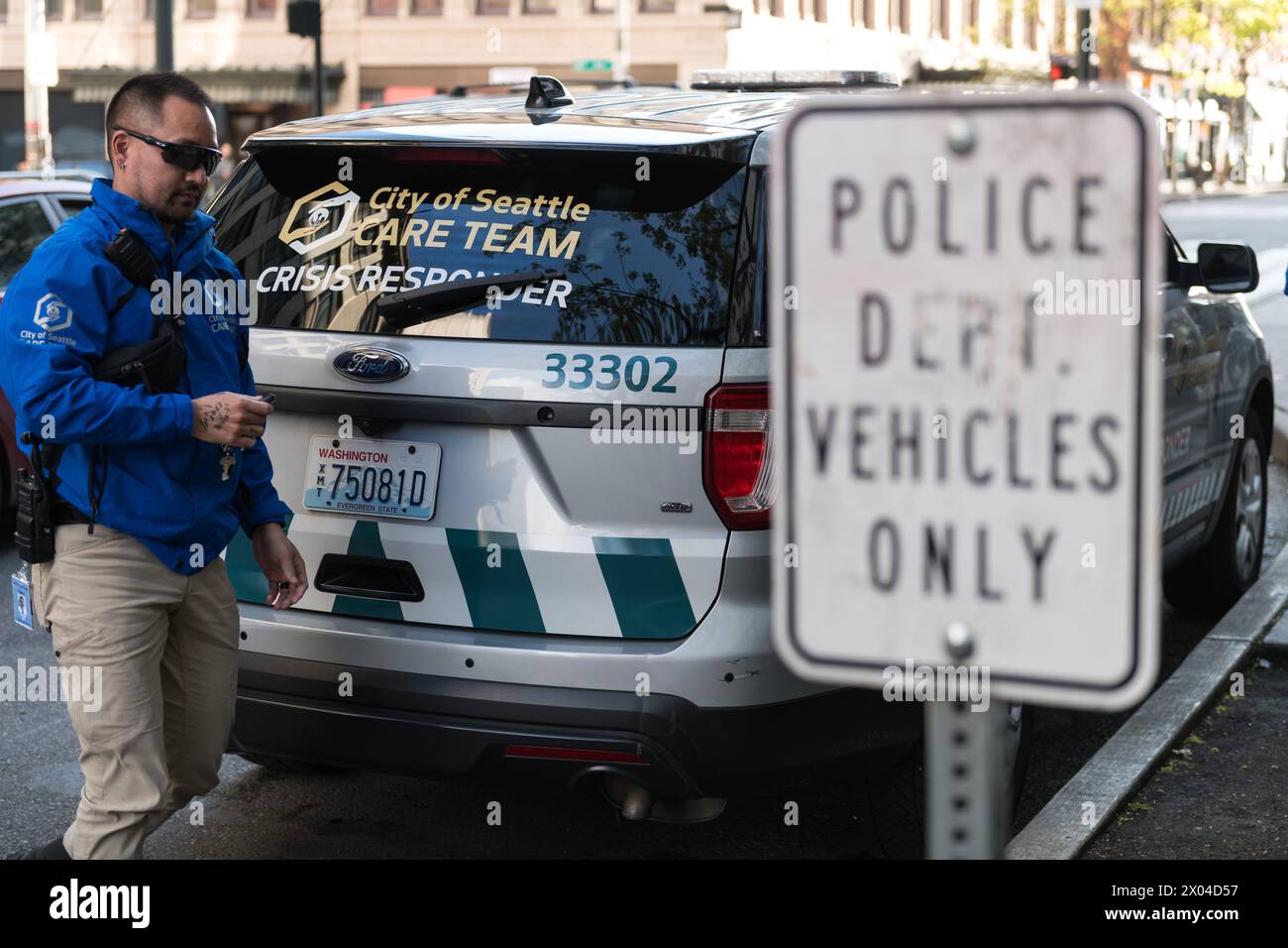 City of seattle care team hi-res stock photography and images - Alamy