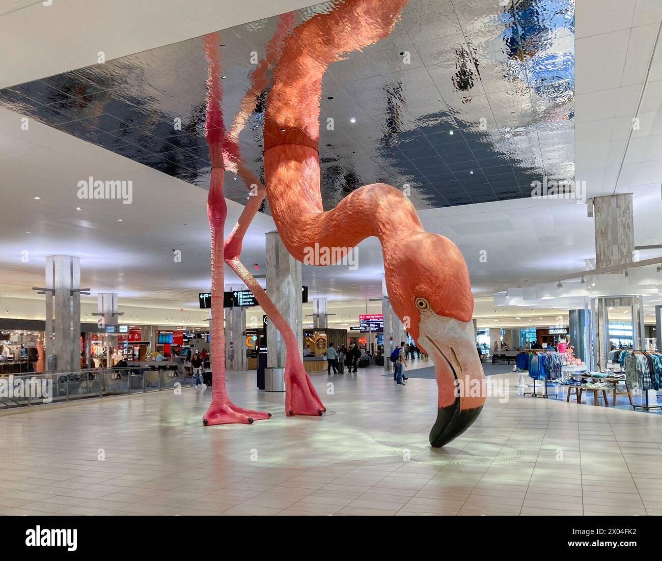Tampa International Airport's giant pink flamingo statue "Phoebe ...