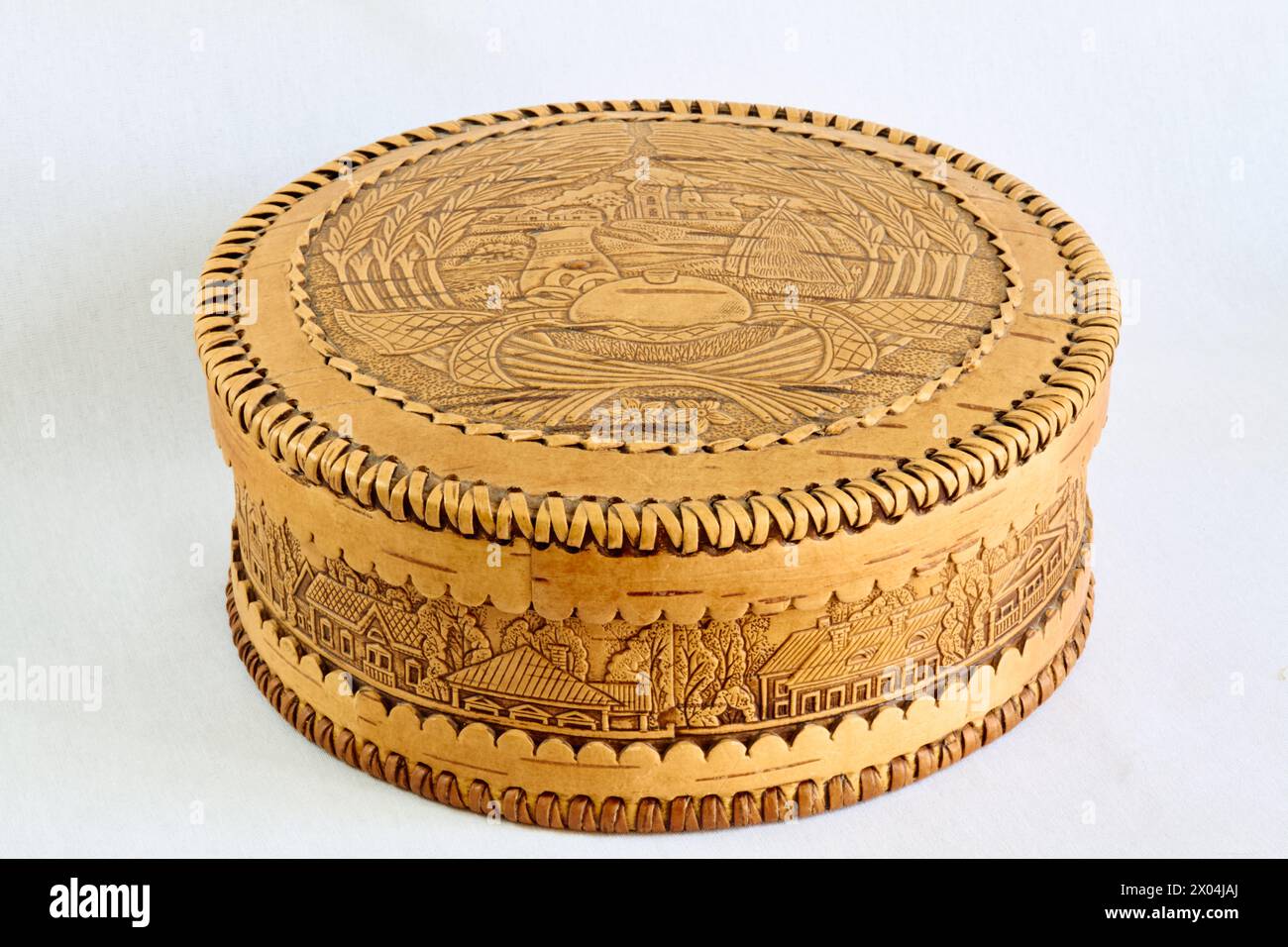 closed antique handmade birch bark box Stock Photo - Alamy
