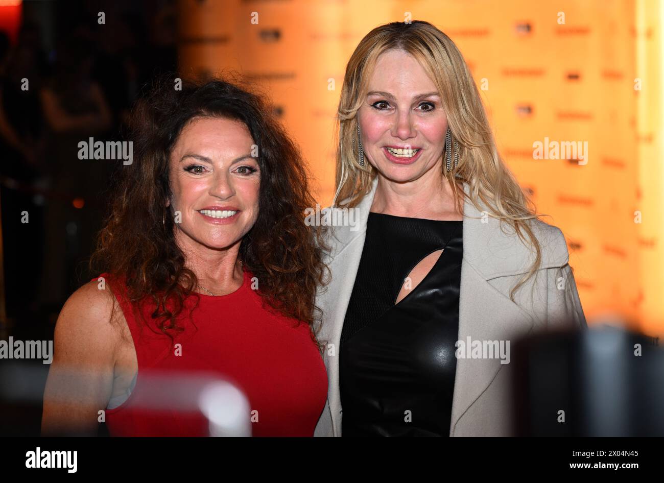Munich, Germany. 09th Apr, 2024. Actresses Christine Neubauer (l) and ...