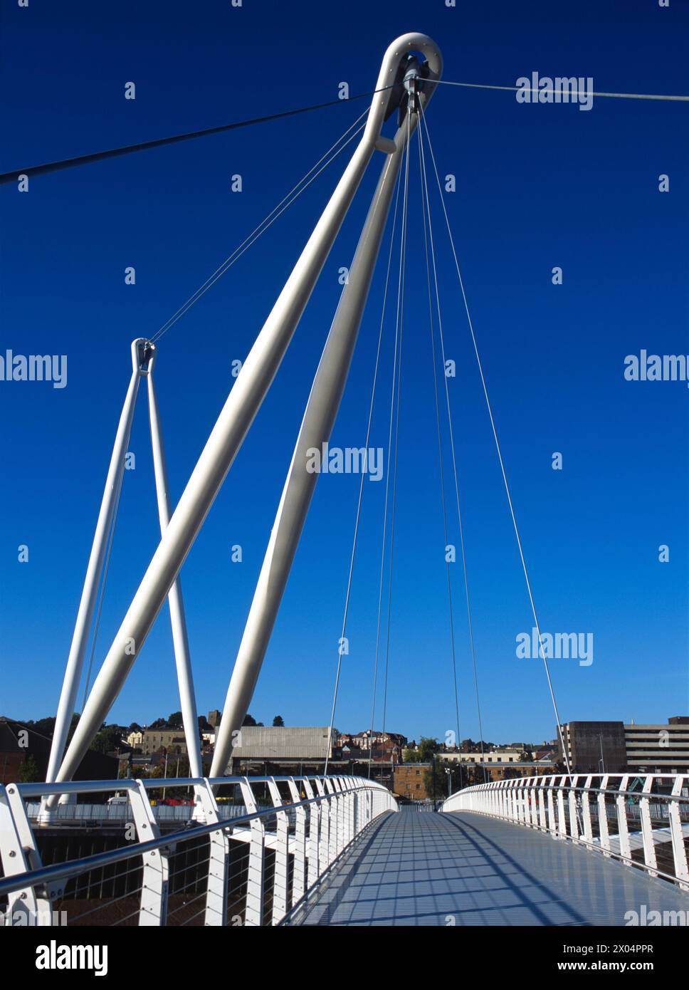 Iconic modern suspension footbridge hi-res stock photography and images ...