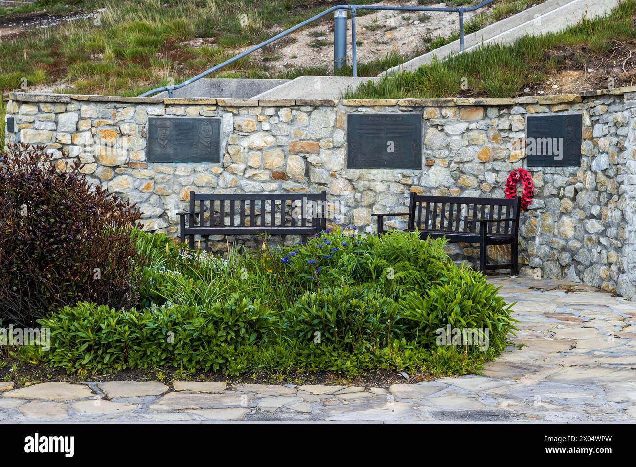 1914 battle memorial wall hi-res stock photography and images - Alamy
