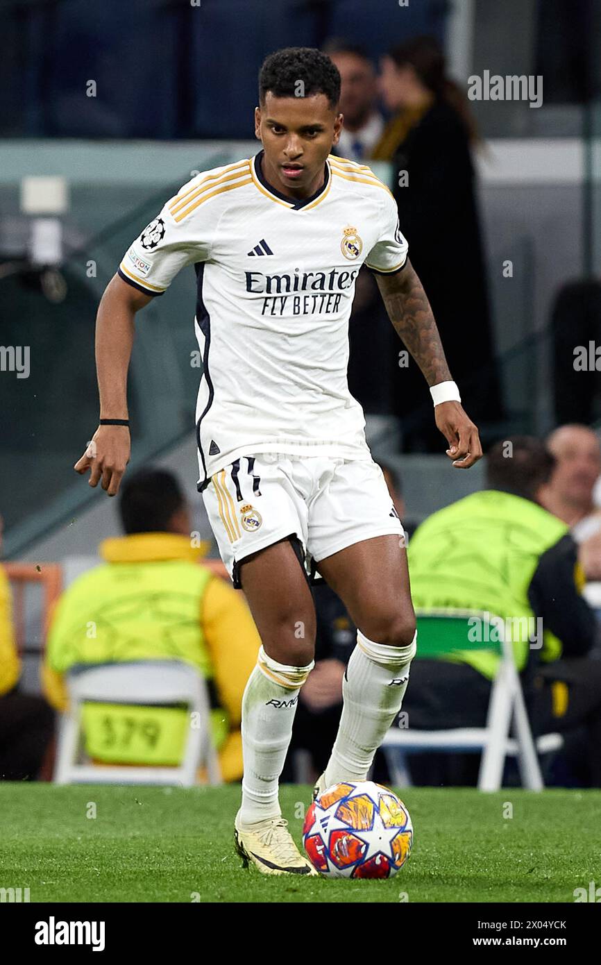 Madrid, Spain. 09th Apr, 2024. Rodrygo of Real Madrid controls the ball ...