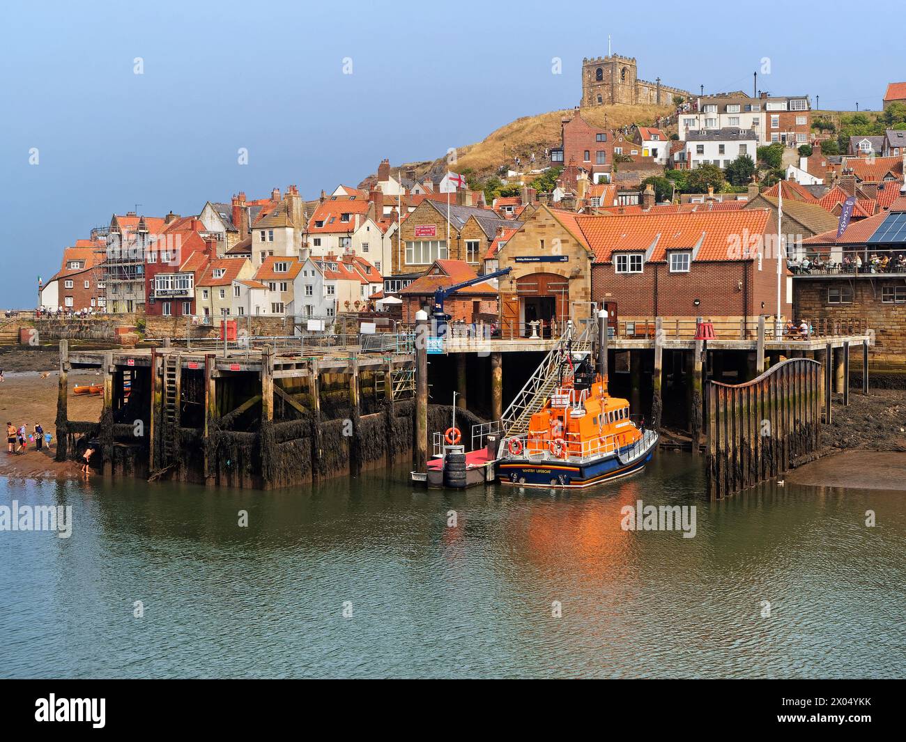 Pub whitby station hi-res stock photography and images - Alamy