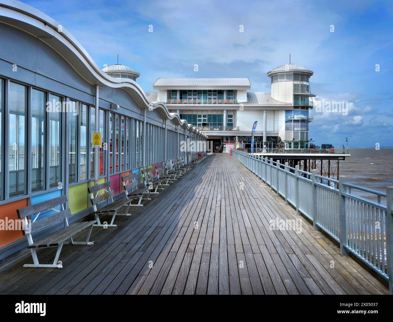 Weston shore promenade hi-res stock photography and images - Alamy