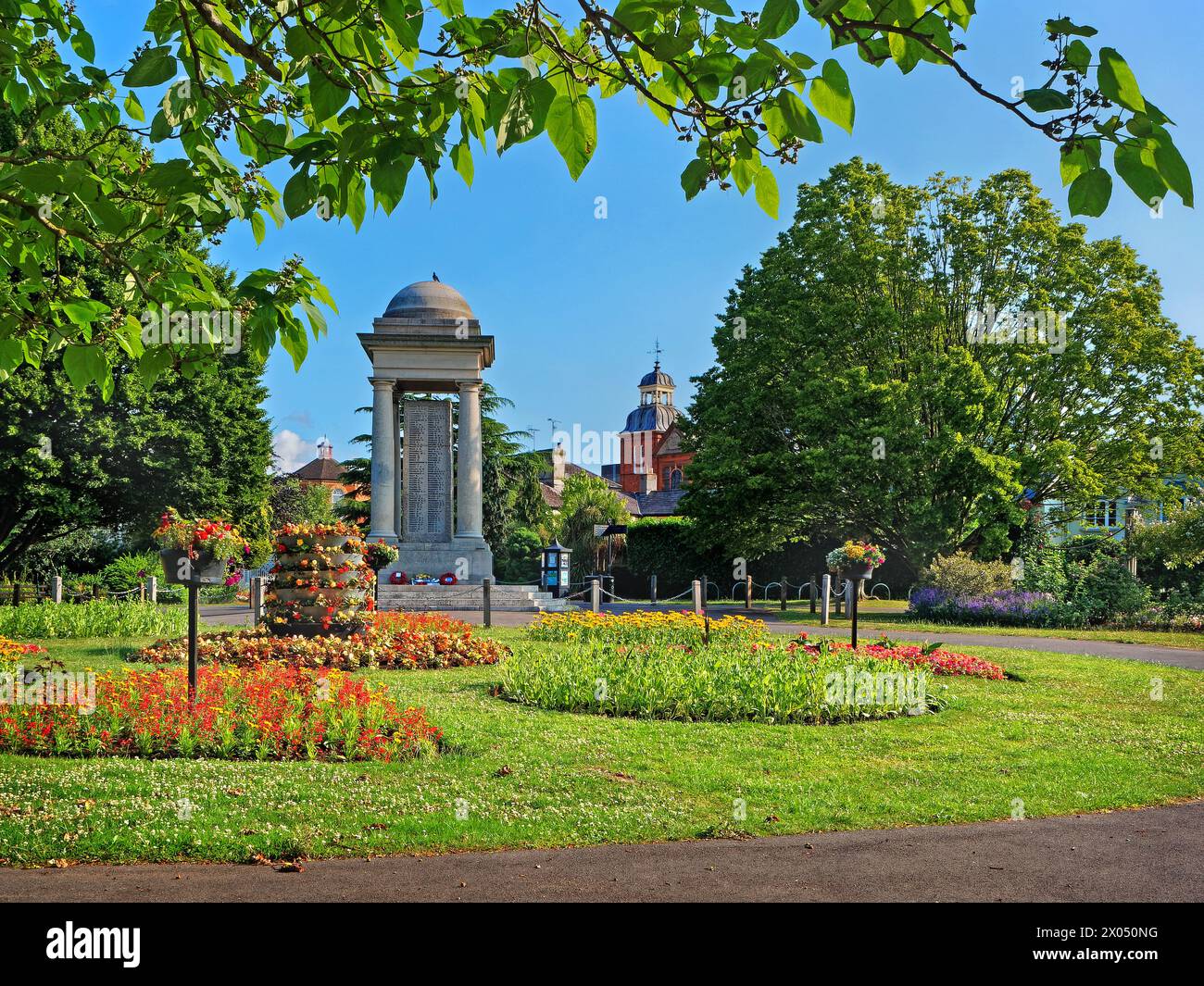 Vivary gardens hi-res stock photography and images - Alamy