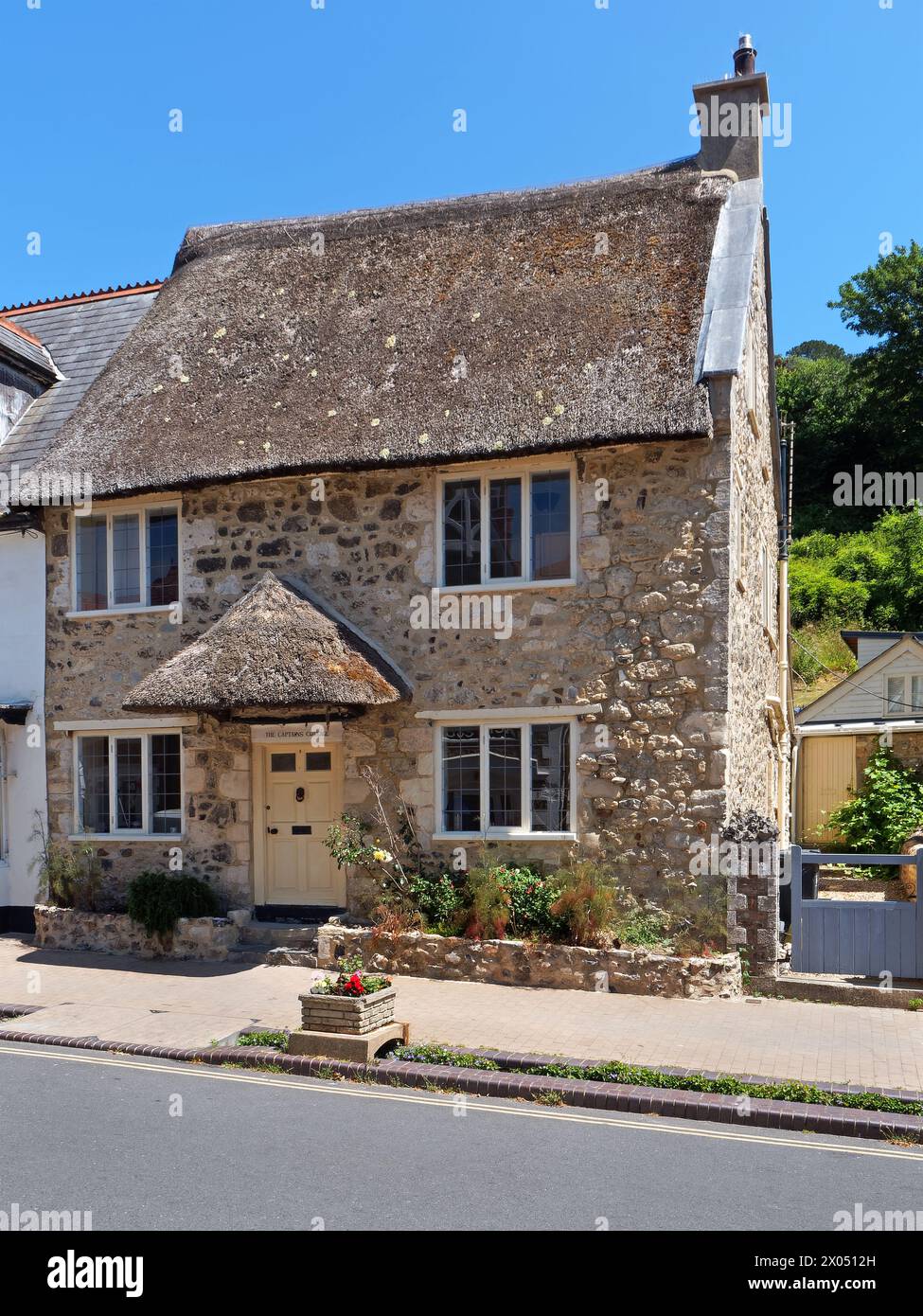 UK, Devon, Beer, Fore Street, The Captains Cottage Stock Photo - Alamy