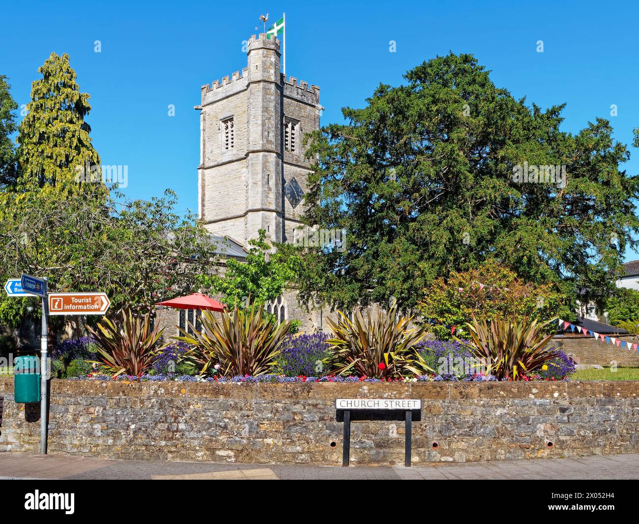 UK, Devon, Axminster, St Mary's Church Stock Photo - Alamy