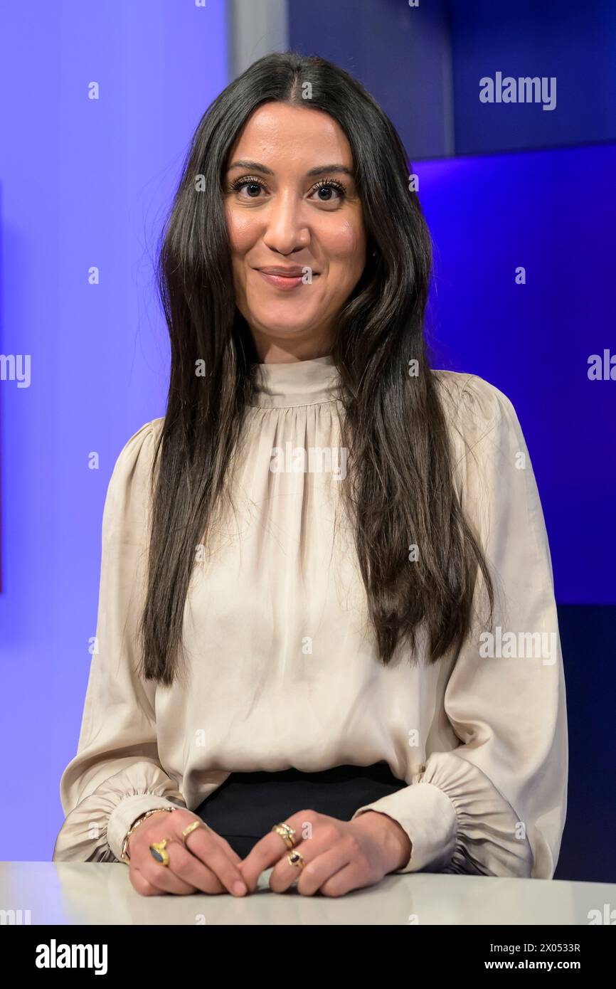 Alev Dogan (The Pioneer), guest at - maischberger, political talk, TV ...