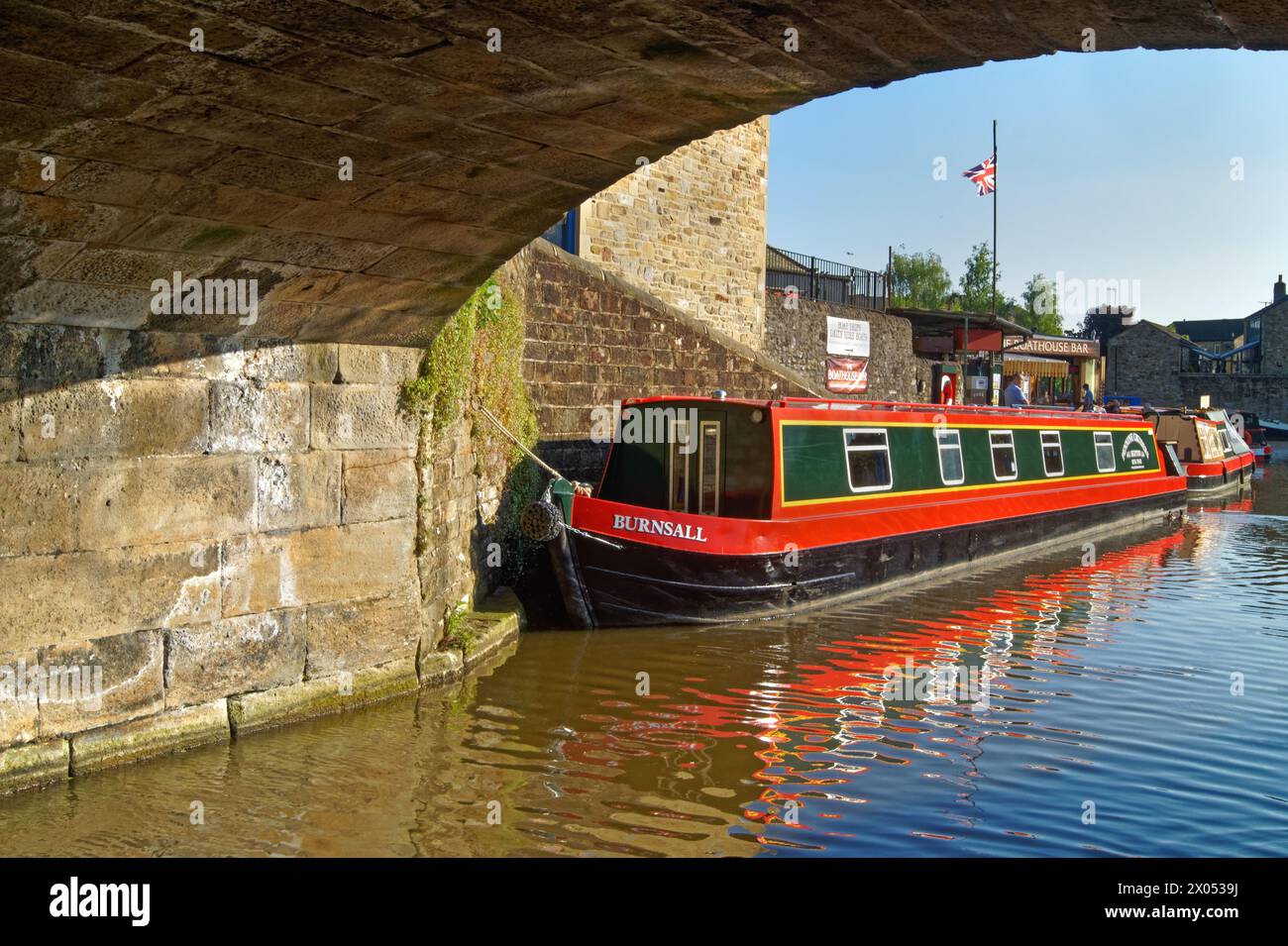 UK, North Yorkshire, Skipton, Springs Branch Canal at Coach Street ...