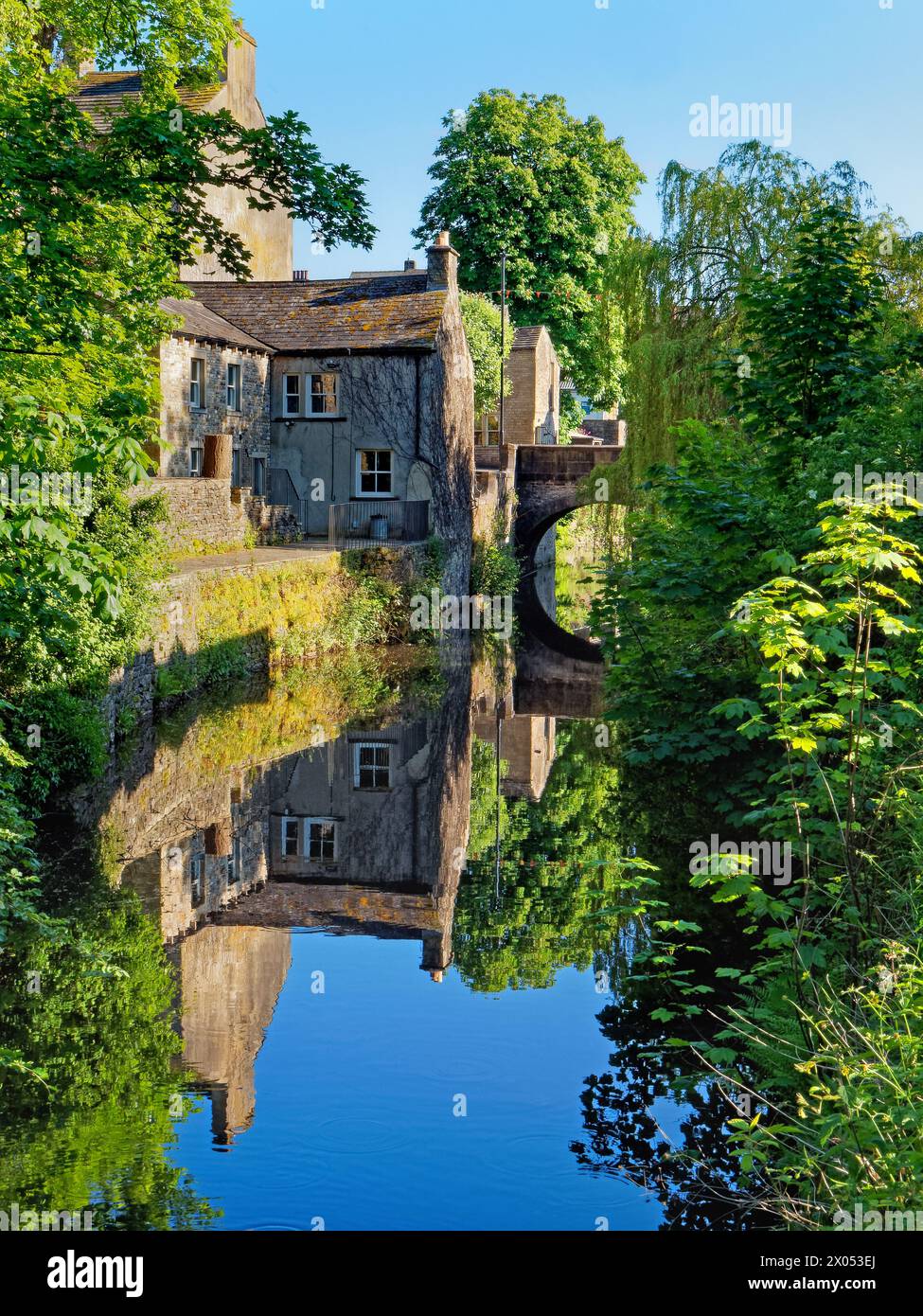 Skipton mill bridge hi-res stock photography and images - Alamy