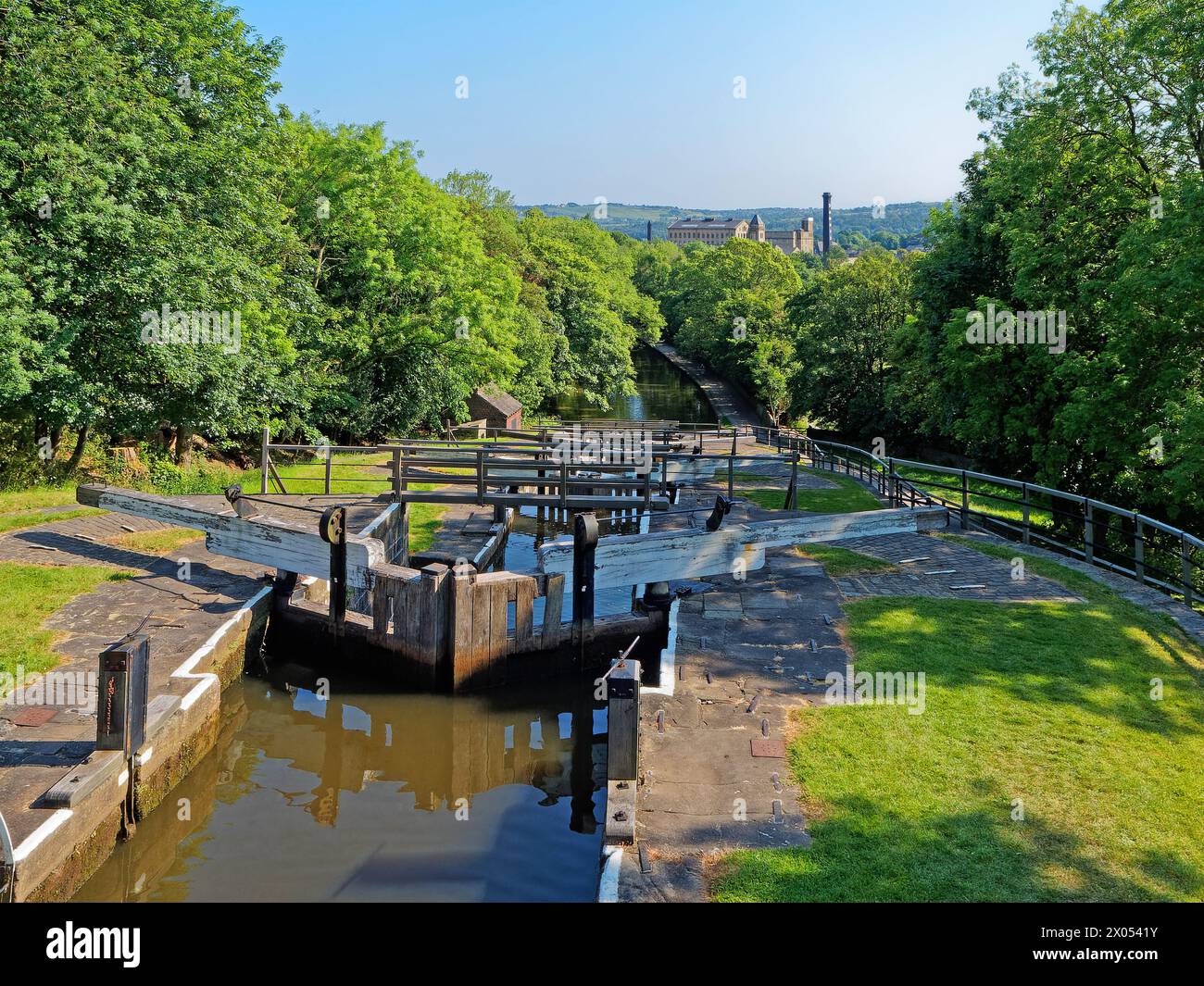 UK, West Yorkshire, Bingley, Bingley Five Rise Locks and Leeds and ...