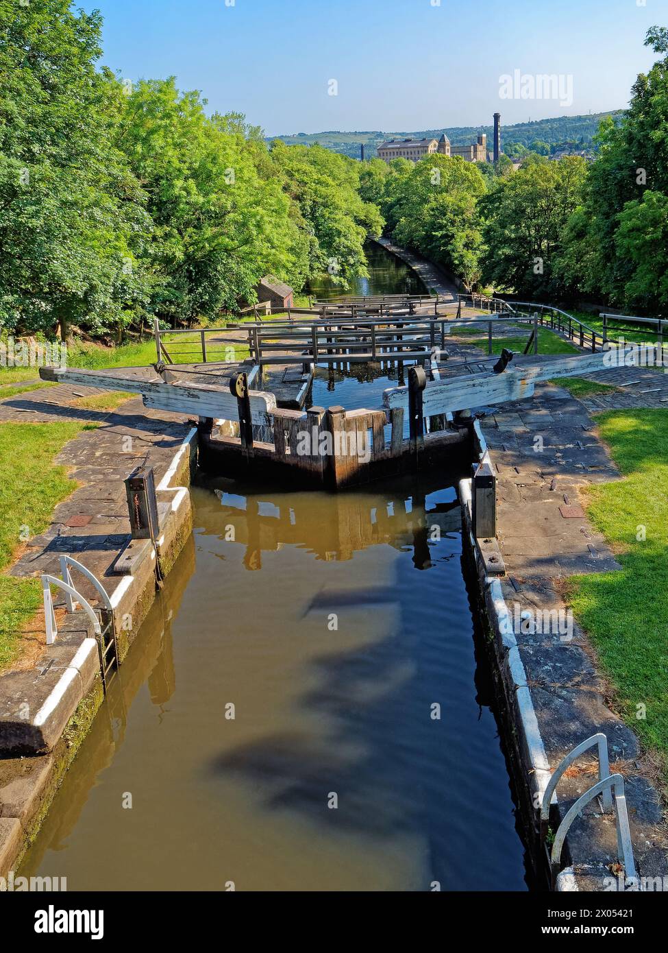 UK, West Yorkshire, Bingley, Bingley Five Rise Locks and Leeds and ...