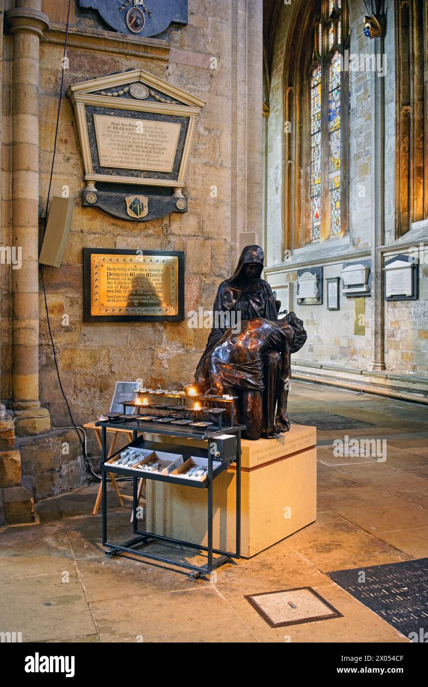 UK, North Yorkshire, Ripon Cathedral, Interior with Bronze Statue of ...