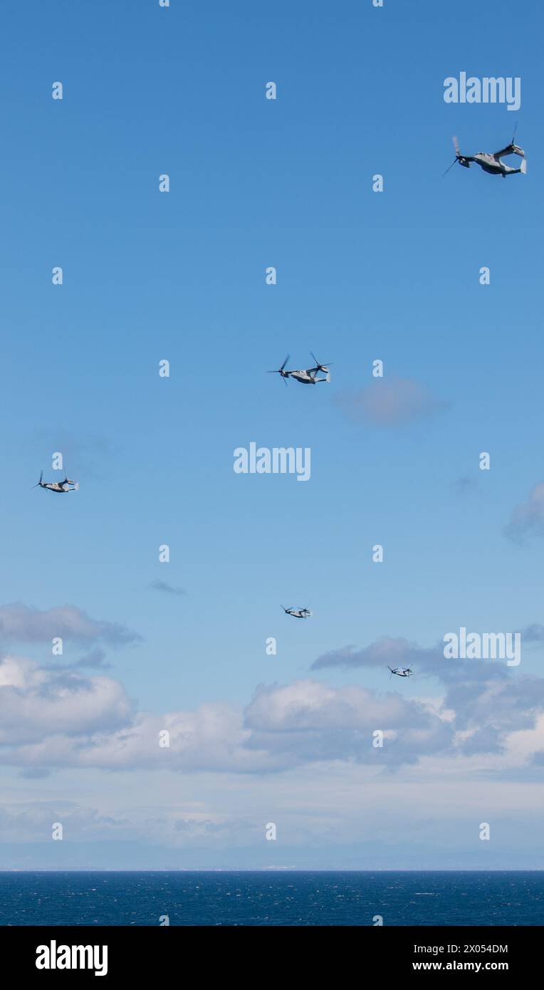 MV-22B Ospreys, attached to Marine Tiltrotor Squadron (VMM) 165 ...