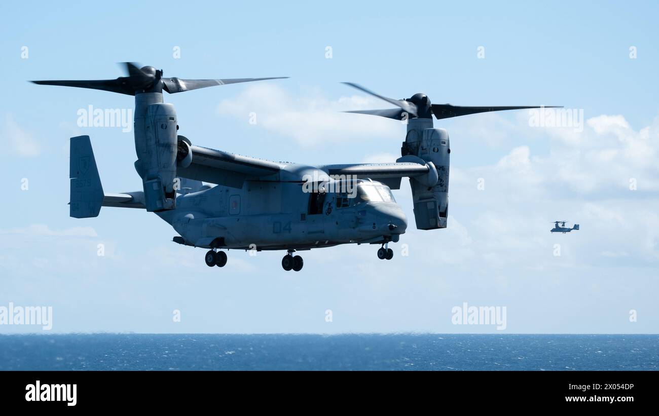 An MV-22B Osprey, attached to Marine Tiltrotor Squadron (VMM) 165 ...