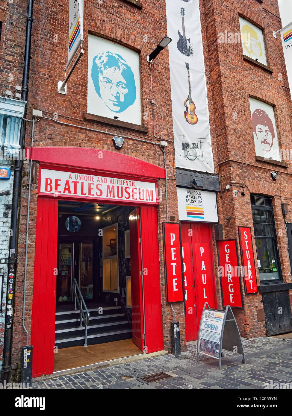 Mathew street beatles museum hi-res stock photography and images - Alamy